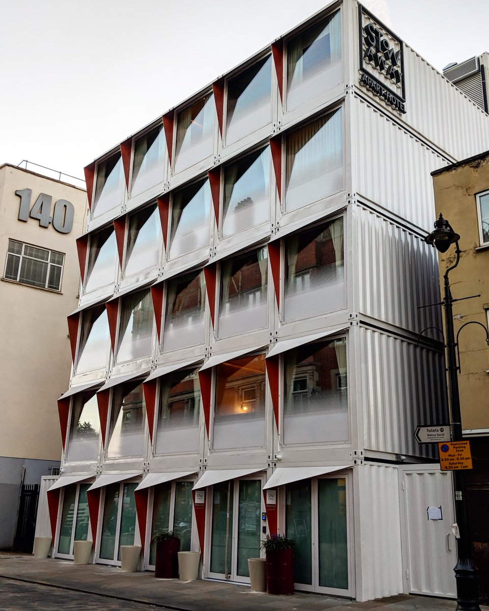 Twitter Image Dpskb0rWsAAxPV6 Exterior of Stow Away Hotel London ...
